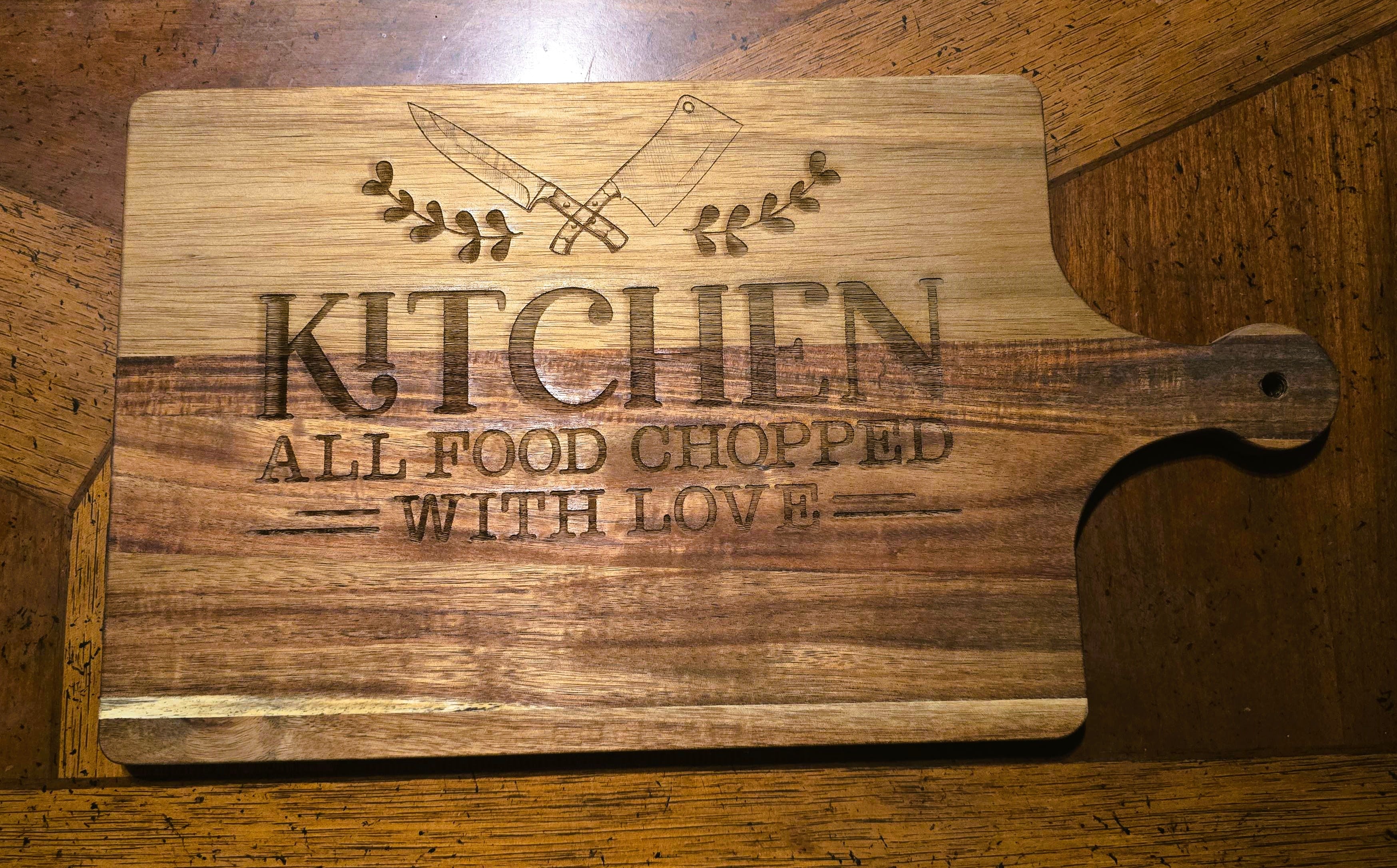 Acacia Wood Cutting Board – Master Mark Designs
